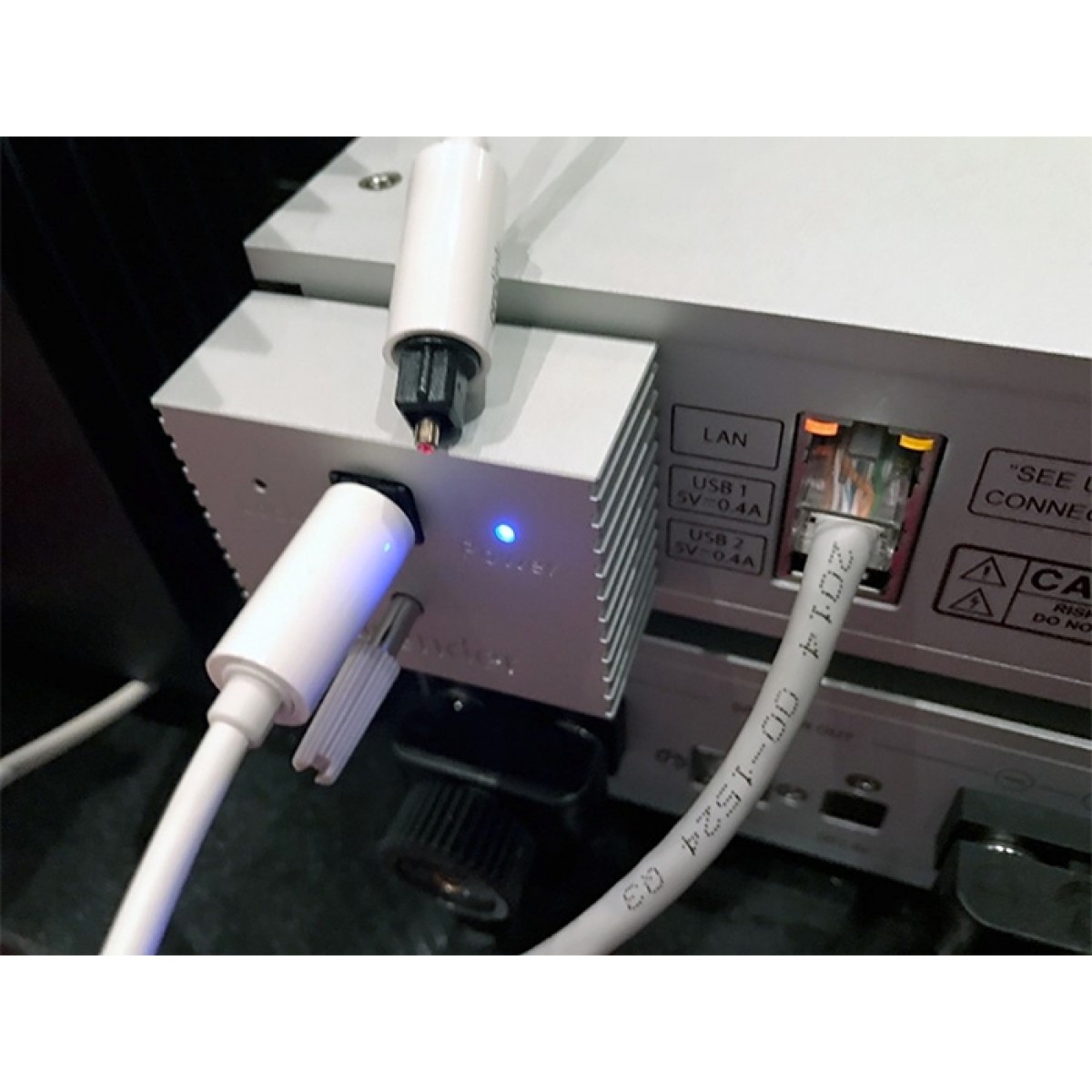 AURENDER UT100 interfaces usb / spdif chez E&M à Paris